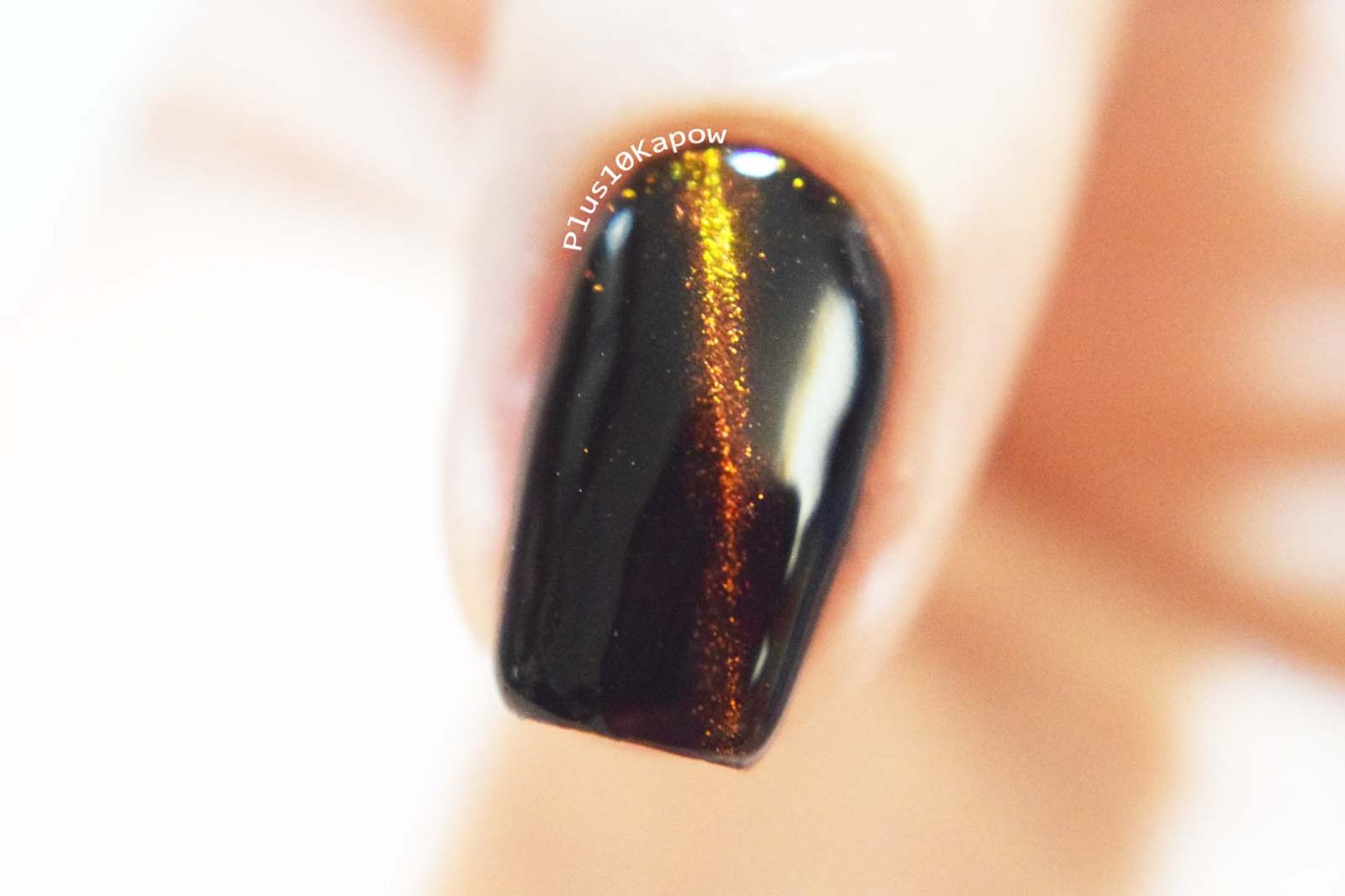 Born Pretty Cat Eye Gel in Leo and Circle Magnet stick - Plus10Kapow
